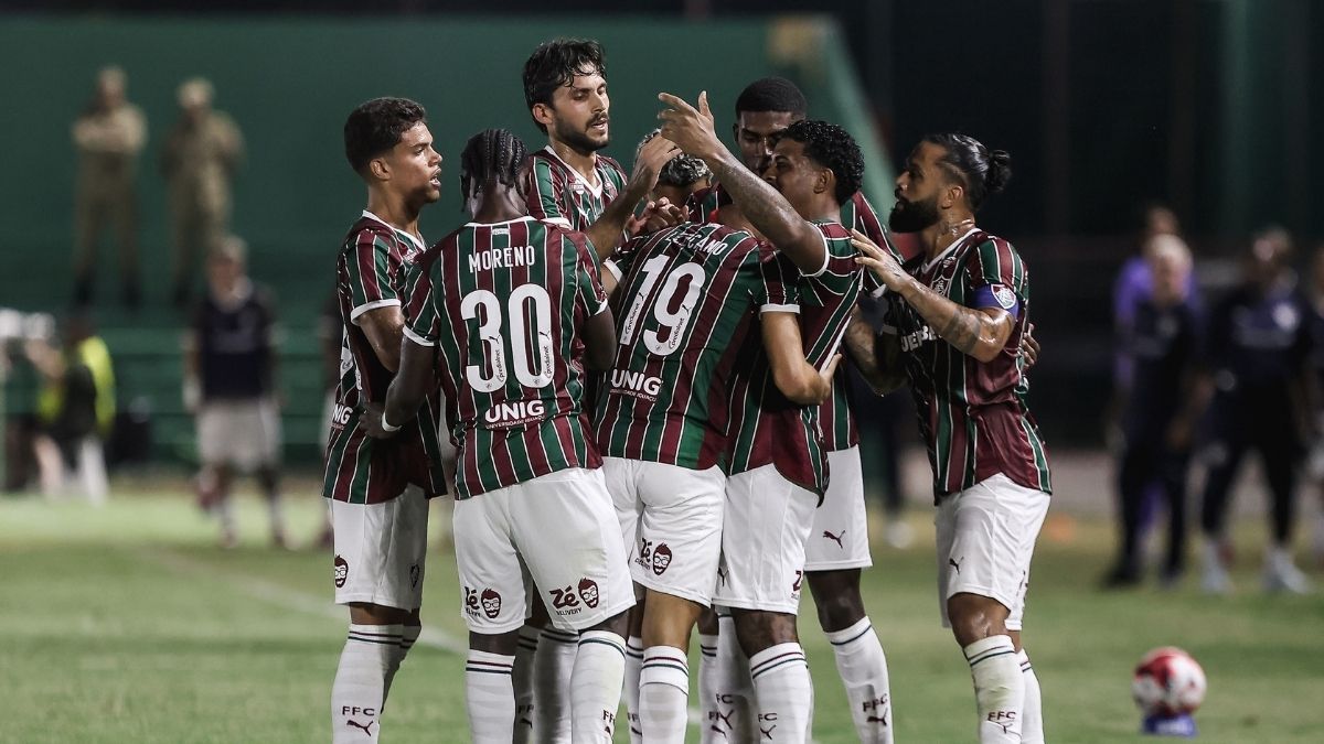 Fluminense encerra negociações com Hulk e Savarino e prioriza "camisa 9 ...