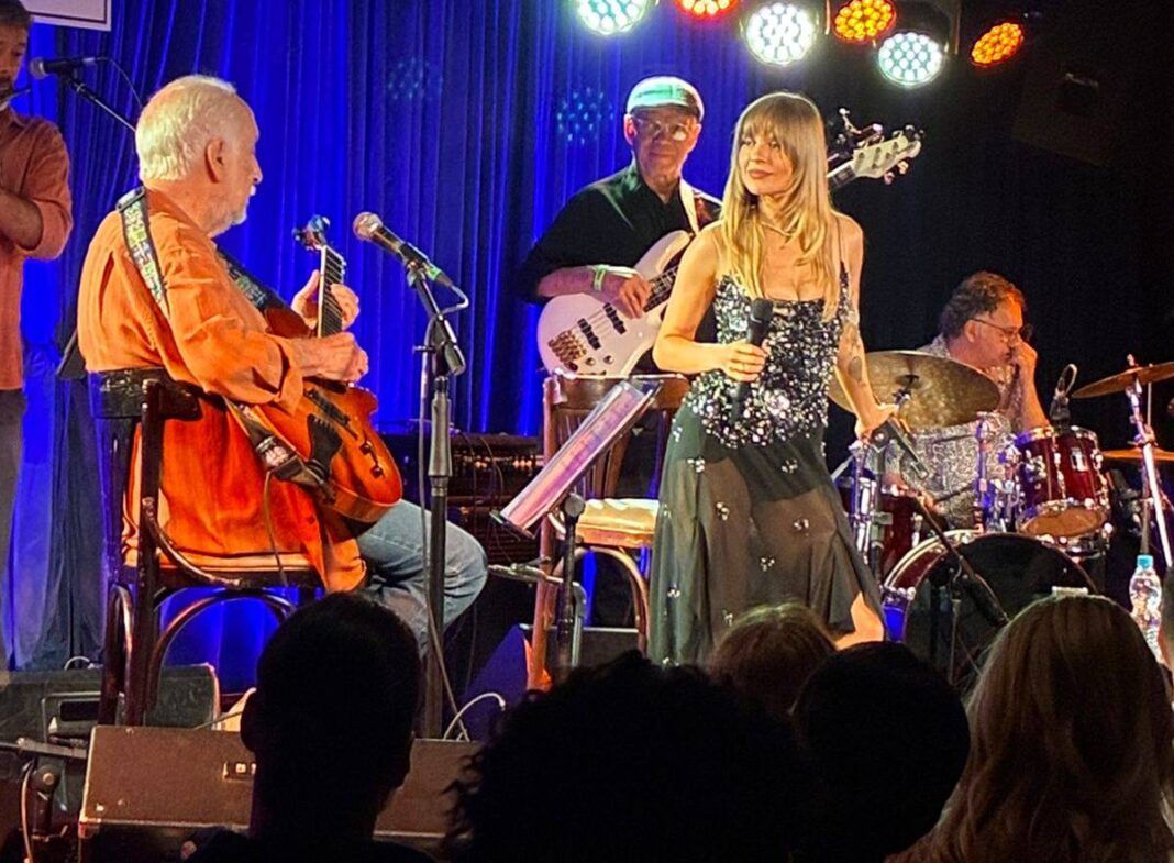 "O artista que tem que moldar a indústria", diz Luísa Sonza sobre ...